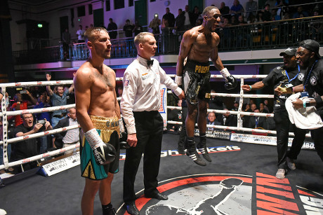 __COUNT__ Goodwin Sports Show, Boxing, York Hall, Bethnal Green, London ...