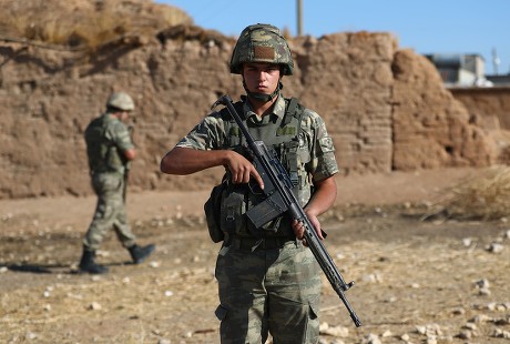 Turkish Soldier Guards Near Turkishsyria Border Editorial Stock Photo ...