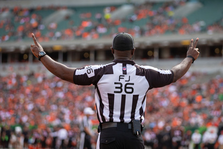 Field Judge Anthony Jeffries 36 During Editorial Stock Photo - Stock ...