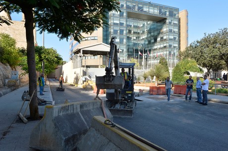 Bobcat Works Remove Cement Barrier Reopen Editorial Stock Photo - Stock ...