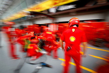 Scuderia Ferrari Mechanics Practice Drills Marina Editorial Stock Photo ...