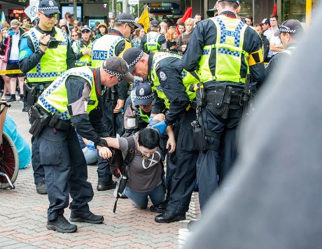 __COUNT__ Extinction Rebellion protest in Brisbane, Perth, Australia ...