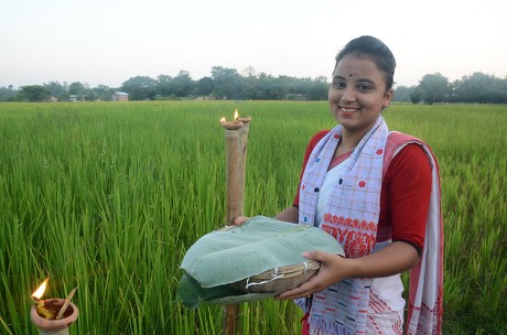 Indian Woman Poses After Lighting Earthen Editorial Stock Photo - Stock ...