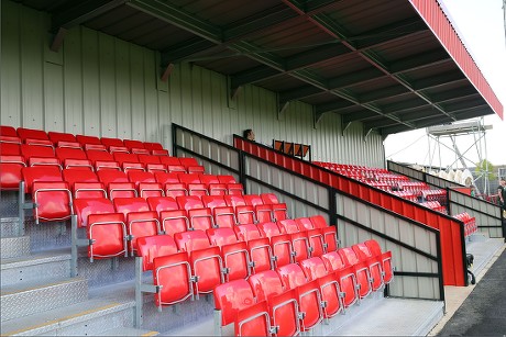 Bowers & Pitsea vs Chichester City, Emirates FA Cup, Football, The Len ...