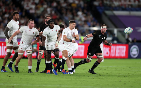 Ben Youngs England Scrum Half Passes Editorial Stock Photo - Stock ...