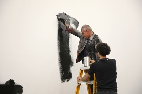 Media Preview Artist Mike Parr Performing Editorial Stock Photo - Stock ...