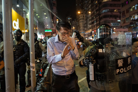 Police Officer Using Pepper Spray On Editorial Stock Photo - Stock ...