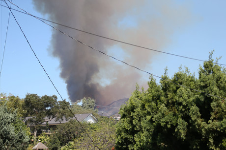 Forest fires, Los Angeles, USA - 28 Oct 2019 Stock Pictures, Editorial ...