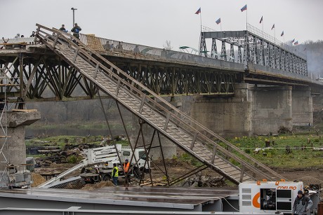 Local Citizens Cross Temporary Bypass Bridge Editorial Stock Photo ...
