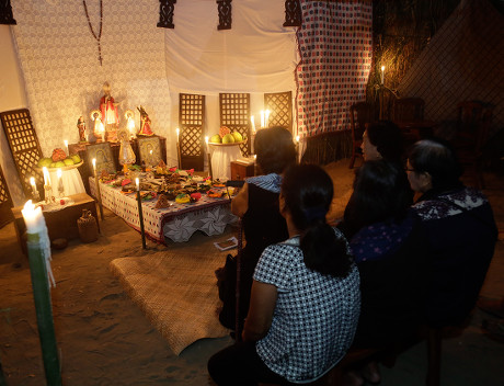 Members Filipino Ethnolinguistic Group Ilocano Pray Editorial Stock ...