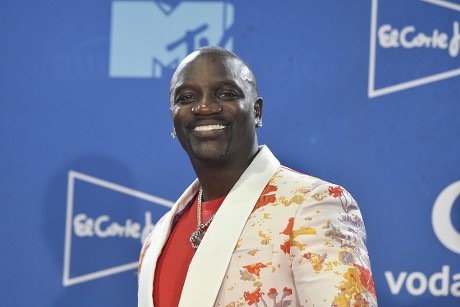Akon Poses Mtv European Music Awards Editorial Stock Photo - Stock ...