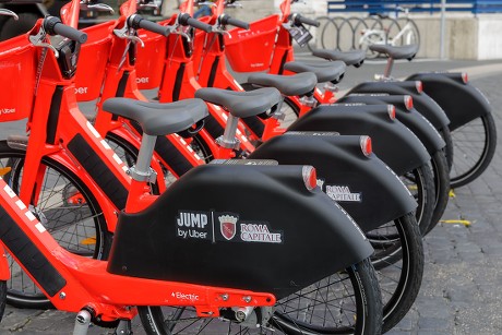 __COUNT__ Uber Jump, electric assisted bike, Piazza della Repubblica ...