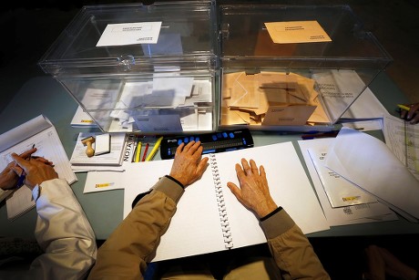 Blind Cesar Puente Fuente Chairs Polling Editorial Stock Photo - Stock ...