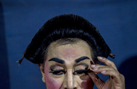 Transgender Actor Ludruk Karya Buddy Troupe Editorial Stock Photo ...