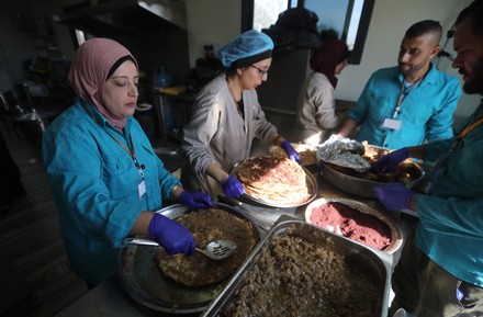 Palestinian Women Prepare Mosakhan Traditional Dish Editorial Stock ...