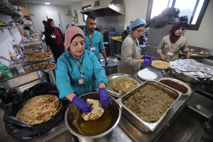 Palestinians Prepare Mosakhan Traditional Dish During Editorial Stock ...