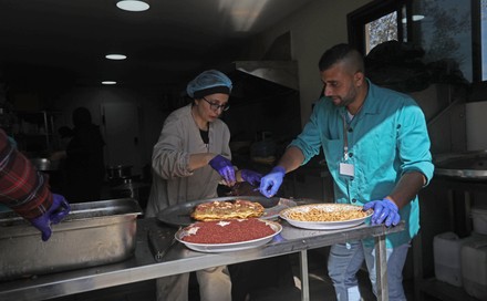 Palestinians Prepare Mosakhan Traditional Dish During Editorial Stock ...