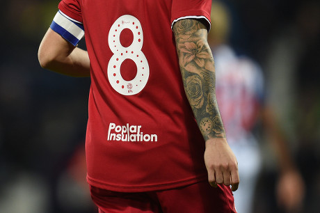 8 Efl branded shirt number Stock Pictures, Editorial Images and Stock ...