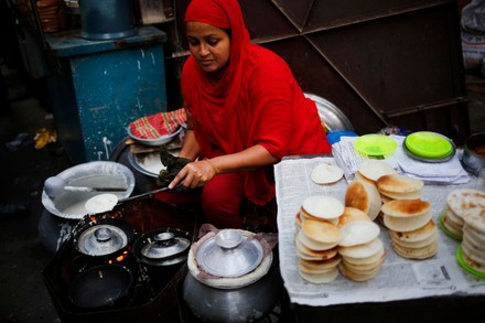 Bangladeshi Street Food Vendor Makes Sells Editorial Stock Photo ...