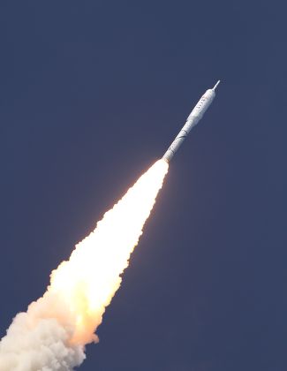 250 Ares I X Launch Stock Pictures Editorial Images And Stock Photos