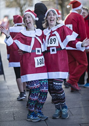 Twins Emma Sarah Participants Annual Thatcham Editorial Stock Photo ...