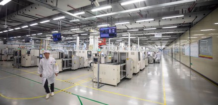 People Work Huawei Factory Dongguan Guangdong Editorial Stock Photo ...
