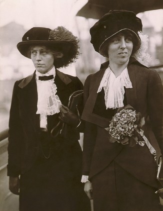 Us Presidentelect Woodrow Wilsons Daughters Jessie Editorial Stock ...
