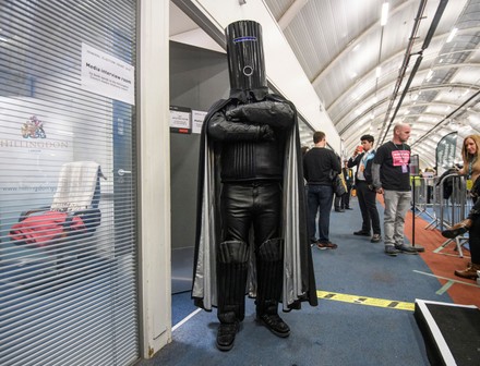 Lord Buckethead Arrives Hillingdon General Election Editorial Stock ...