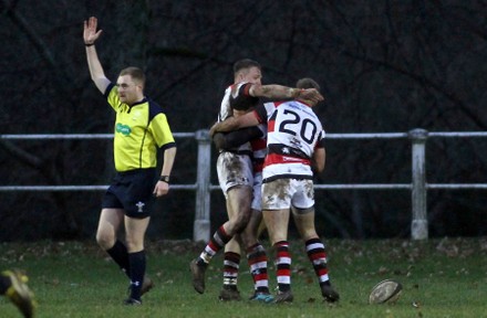 Pontypool RFC v Bargoed RFC - WRU Specsavers National Championship - 14 ...