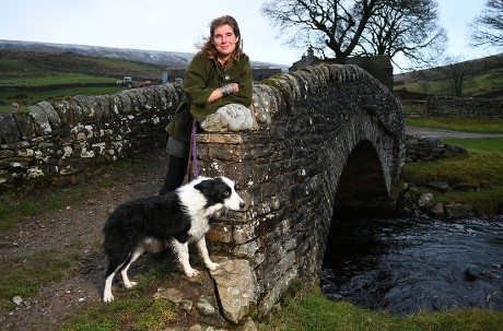 Amanda Owen Shepherdess 211118 Yorkshire Shepherdess Editorial Stock ...