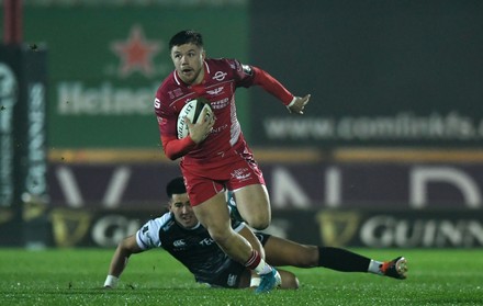 Scarlets v Ospreys - Guinness PRO14 - 26 Dec 2019 Stock Pictures ...