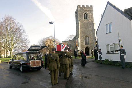 Soldiers Carry Flagdraped Coffin Rifleman Andrew Editorial Stock Photo ...