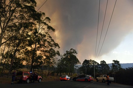 Police Form Road Block Bushfire North Editorial Stock Photo - Stock ...