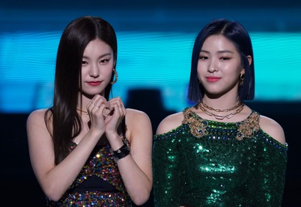 Hwang Yeji Itzy Yeji Shin Ryujin Editorial Stock Photo - Stock Image | Shutterstock