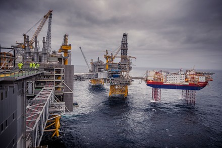 Johan Sverdrup Oil Platform 14 Kilometers Editorial Stock Photo - Stock ...