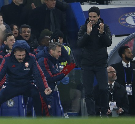 Arsenal Players Complain Referee Stuart Attwell Editorial Stock Photo ...