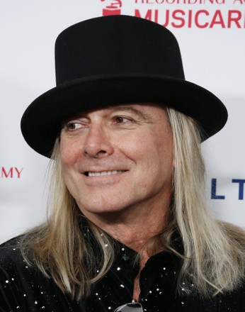 Robin Zander Editorial Stock Photo - Stock Image | Shutterstock