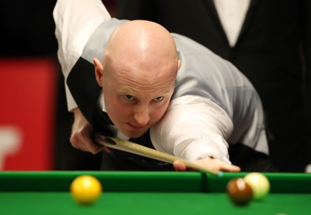 500 Billard Stock Pictures, Editorial Images and Stock Photos ...