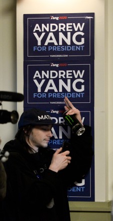Supporters Arrive Andrew Yang Campaign Act Editorial Stock Photo ...