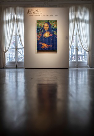 rubik mona lisa artwork by invader auction Stock Photos (Exclusive ...