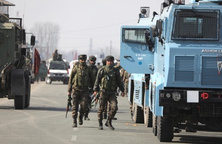 Indian Paramilitary Soldiers Patrol Site Encounter Editorial Stock ...