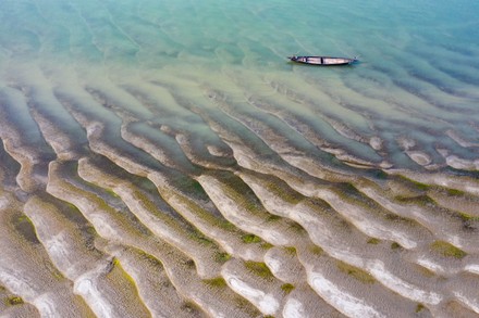 250 Sandbars Stock Pictures, Editorial Images and Stock Photos ...