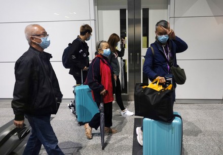 Passengers Gesture They Disembark 151000tonne World Editorial Stock ...