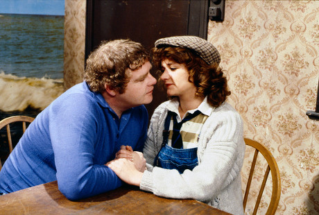 Geoffrey Hughes Eddie Yeats Annie Hulley Editorial Stock Photo - Stock ...