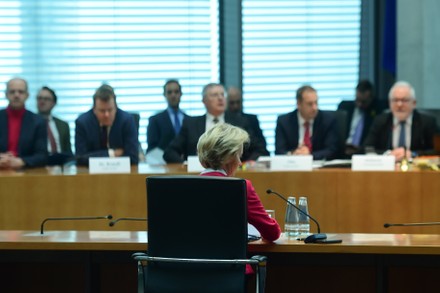 250 Investigative commission Stock Pictures, Editorial Images and Stock ...