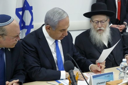 Israeli Prime Minister Benjamin Netanyahu Holds Editorial Stock Photo ...