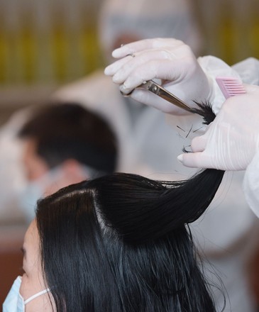 Barber Cuts Hair Medical Worker Residence Editorial Stock Photo - Stock ...
