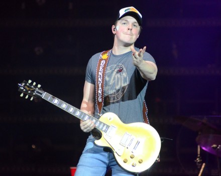 Country Singer Dustin Lynch Performs Sylvee Editorial Stock Photo ...