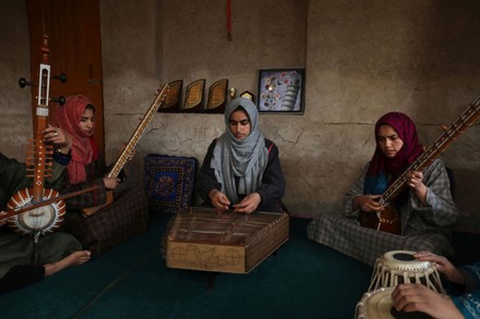 Teacher Mohammad Yousuf C Teaches Kashmiri Editorial Stock Photo ...