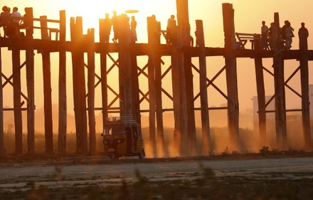 U Pain bridge in Mandalay, Yangon, Myanmar - 11 Mar 2020 Stock Pictures ...
